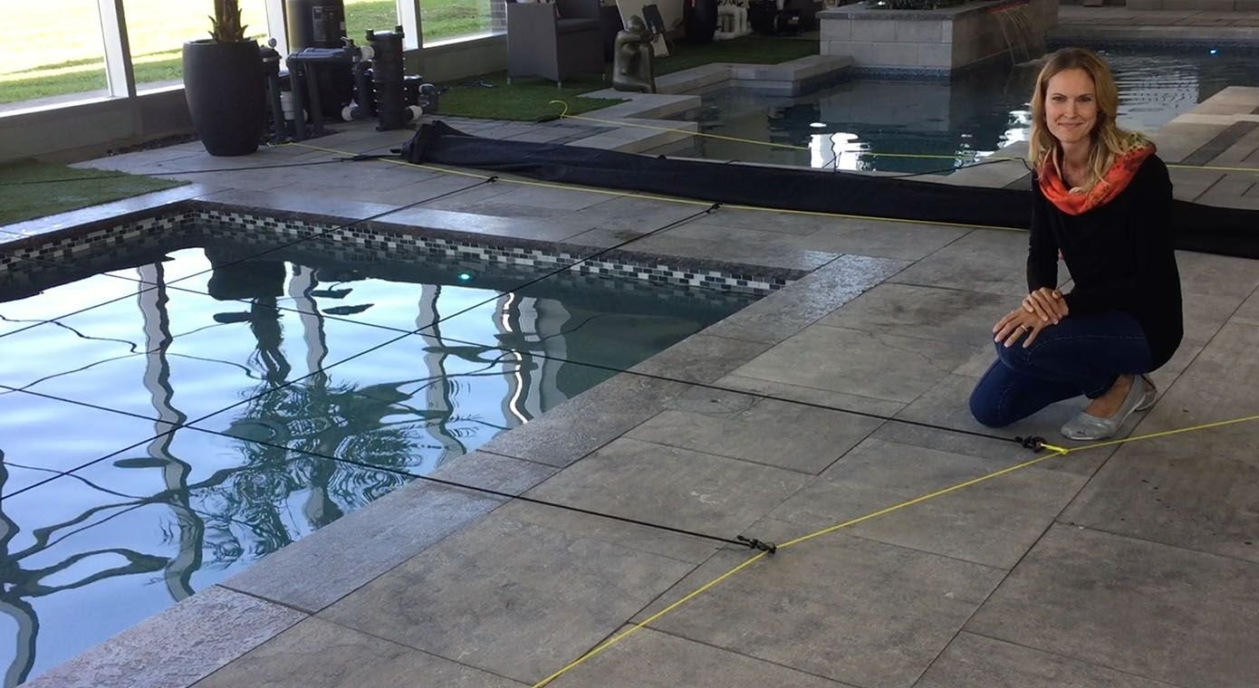 Elastic band system for in-ground pool | Trévi – Magasins Trevi inc.