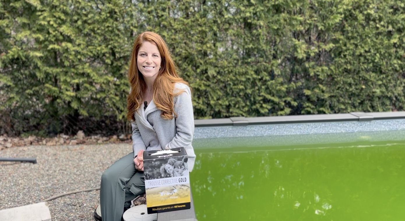 Discover our treatments against algae and green water in your pool ...